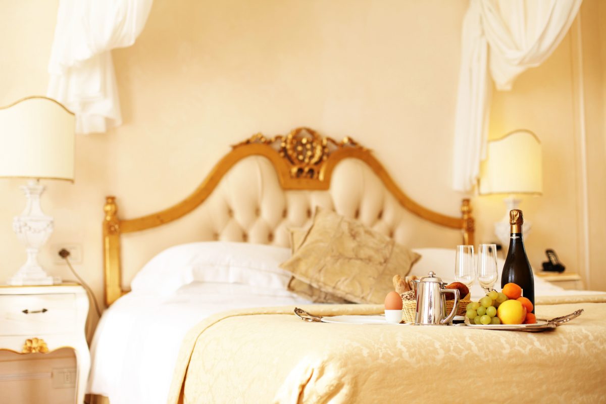 Hotel Trevi in Prag: Warnhinweise, Bewertungen, Adresse, Bilder ...